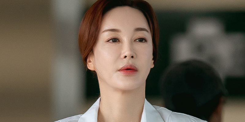 ‘다리미 패밀리’ 김혜은, 지승그룹 사모님 백지연 役 첫 스틸 공개 | bnt뉴스