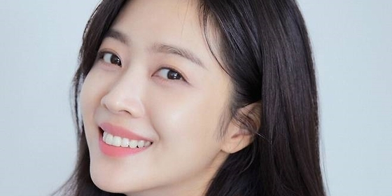 배우 조보아, 올가을 비연예인 연인과 결혼 | bnt뉴스