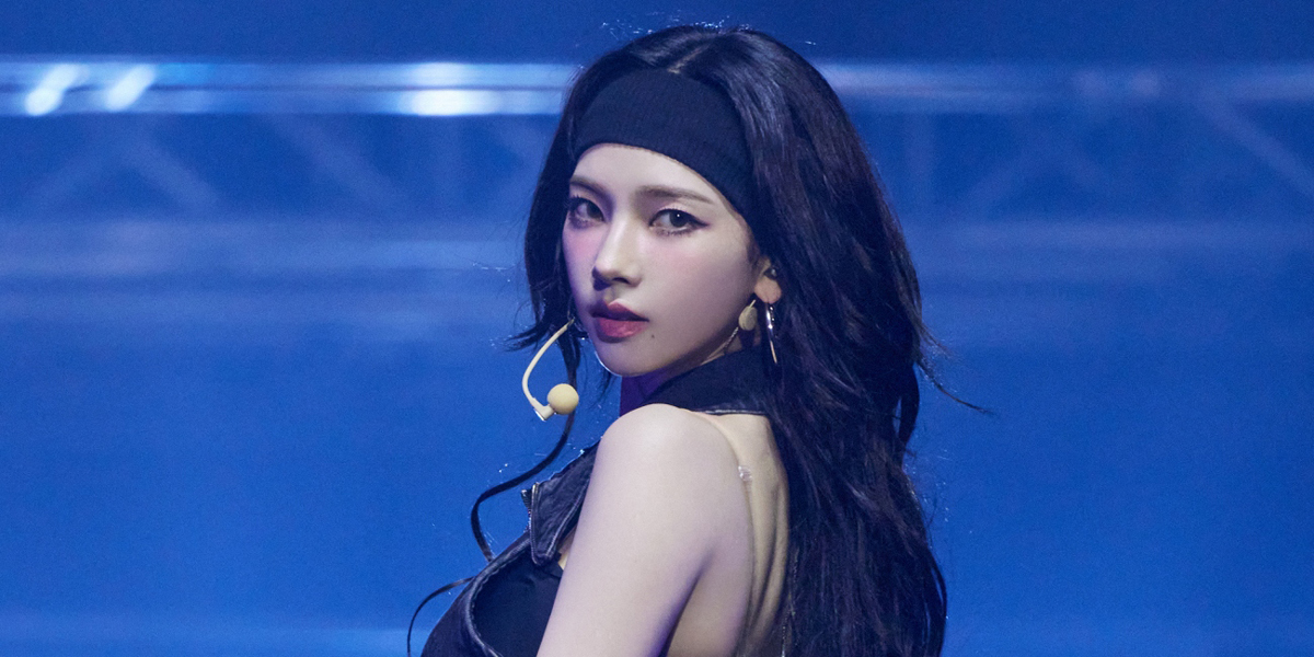 카리나, 솔로곡 ‘Up’ 멜론 일간 1위… ‘Supernova’ 이후 40일 만에 정상 탈환 | bnt뉴스