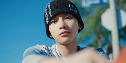 파우, 컴백 타이틀곡 ‘Boyfriend’ MV 티저 공개 | bnt뉴스