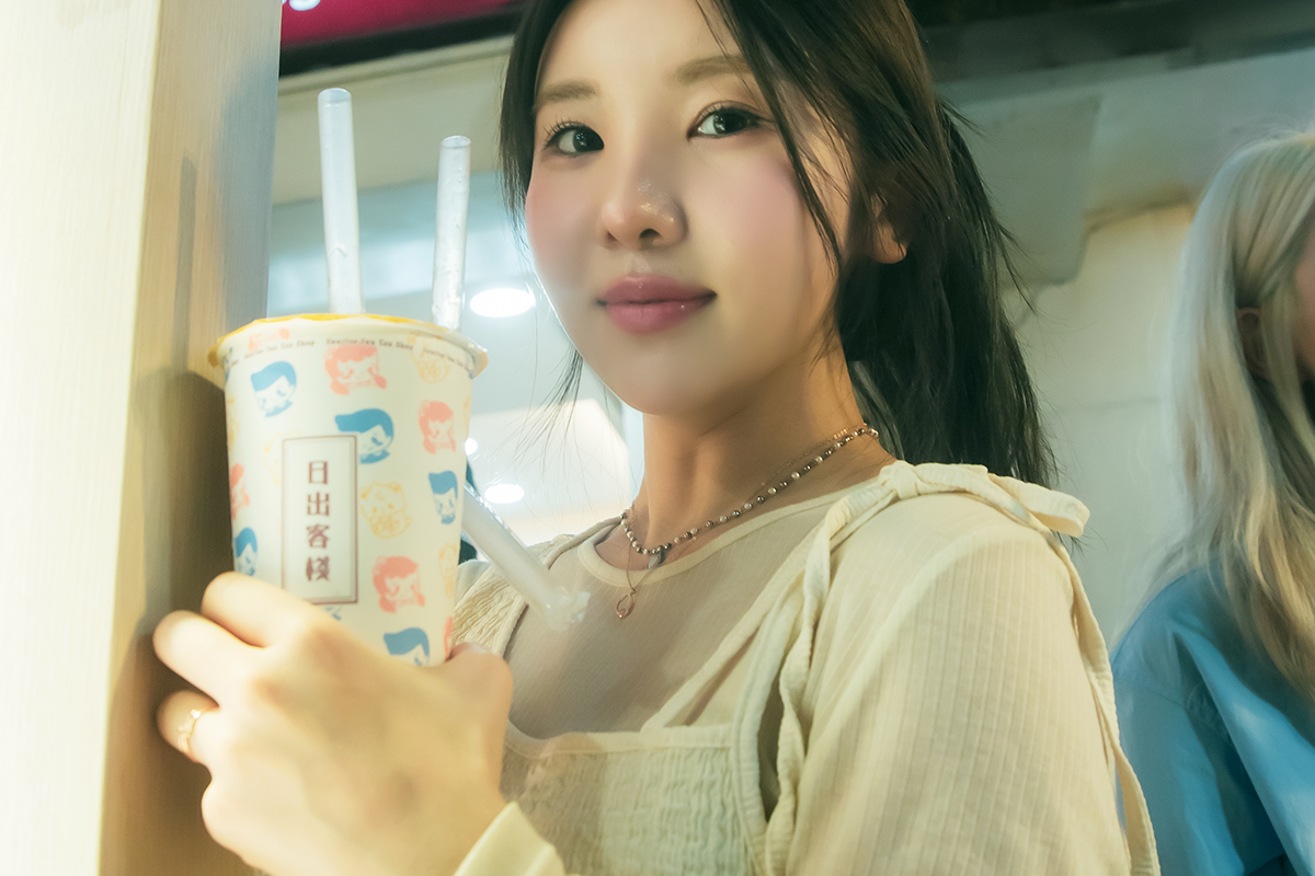 아일리원(ILY:1) 나유 '고혹적 눈빛' [화보] | bnt뉴스