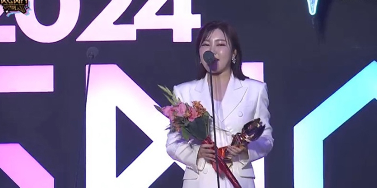 송가인, ‘2024 KGMA’ 베스트 어덜트 컨템포러리 수상 | bnt뉴스