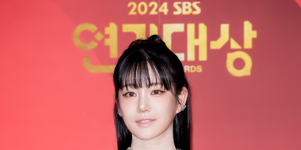 이유비 '강렬한 아이라인'(SBS연기대상) [포토] | bnt뉴스