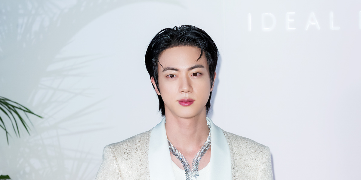 BTS 진 '신사의 품격' [포토] | bnt뉴스