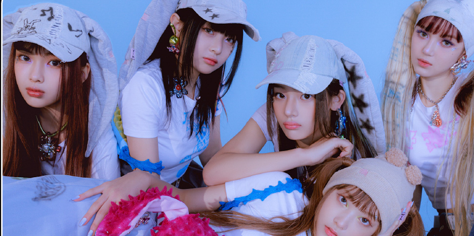 뉴진스 ‘OMG’ 8억뷰… 축하할 수 없는 씁쓸한 호성적 | bnt뉴스