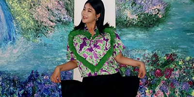 '18kg 감량’ 솔비, 그림 앞에서 포즈...“천국에 놀러오세요” | bnt뉴스