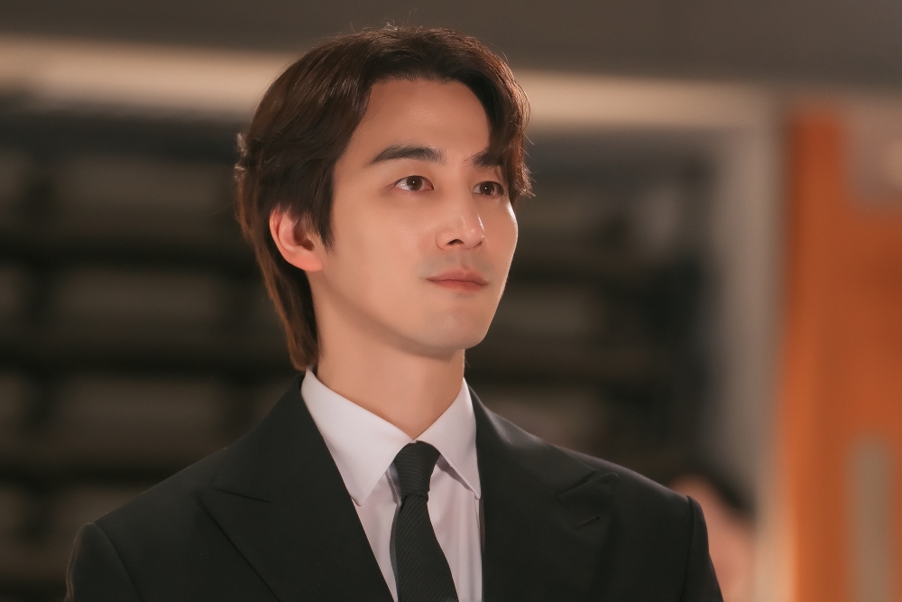 ‘태양을 삼킨 여자’ 오창석, 뜨거운 야망남 | bnt뉴스