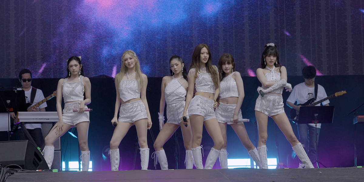 아이브, 롤라팔루자 섭렵ing! | bnt뉴스