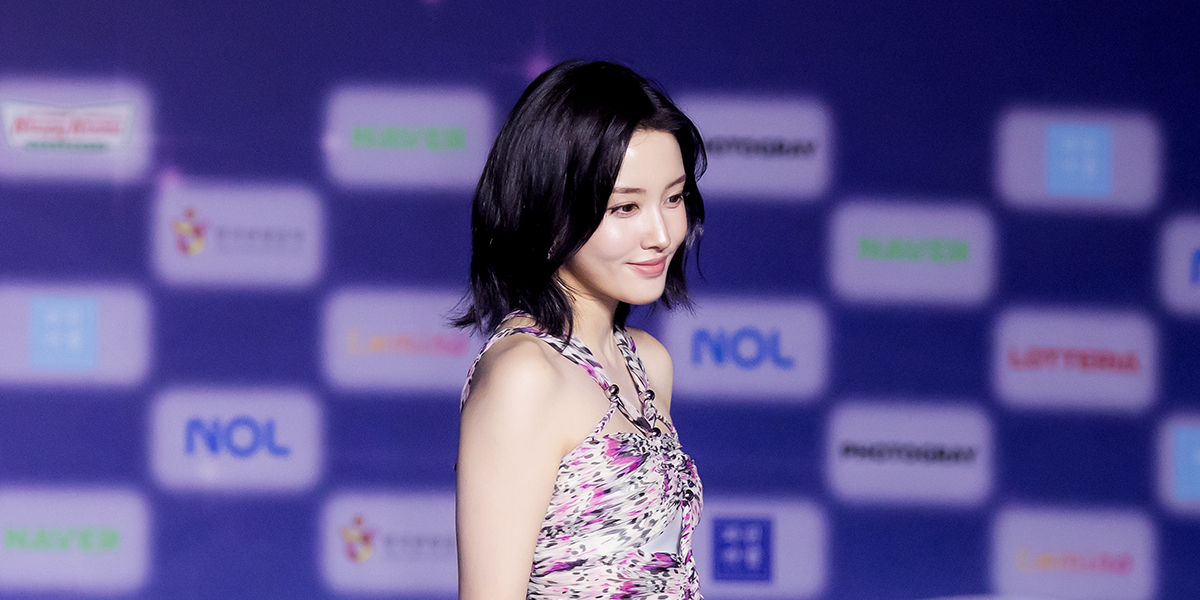 스테이씨 윤 '존재자체가 하트'(SBS가요대전) [포토] | bnt뉴스