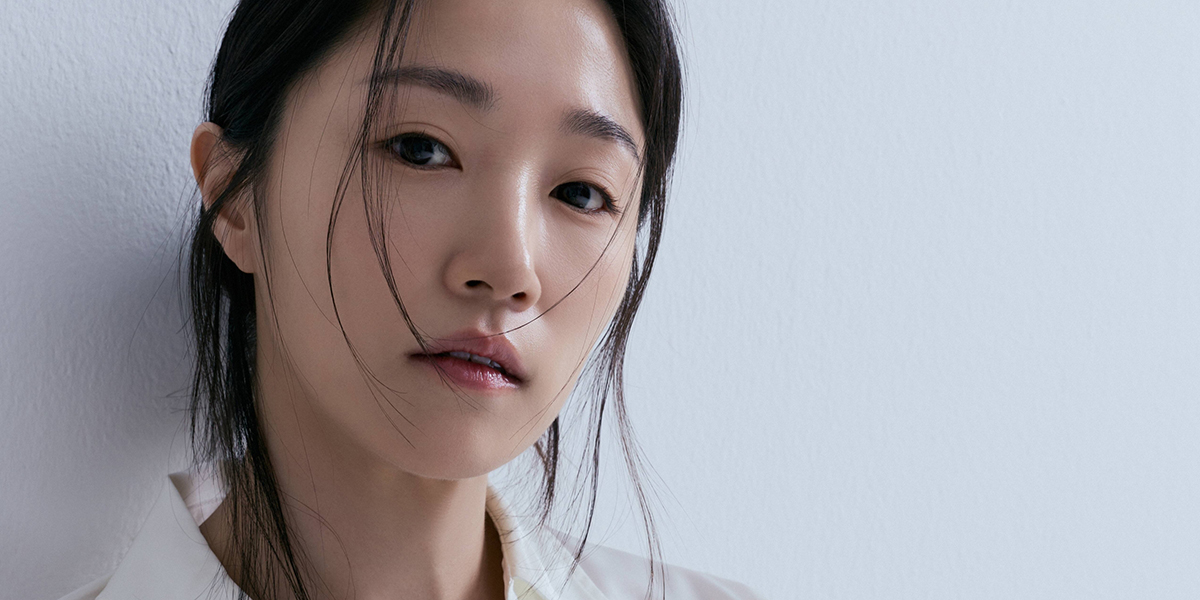 ‘S라인’ 김예은, NEW 프로필 공개 | bnt뉴스